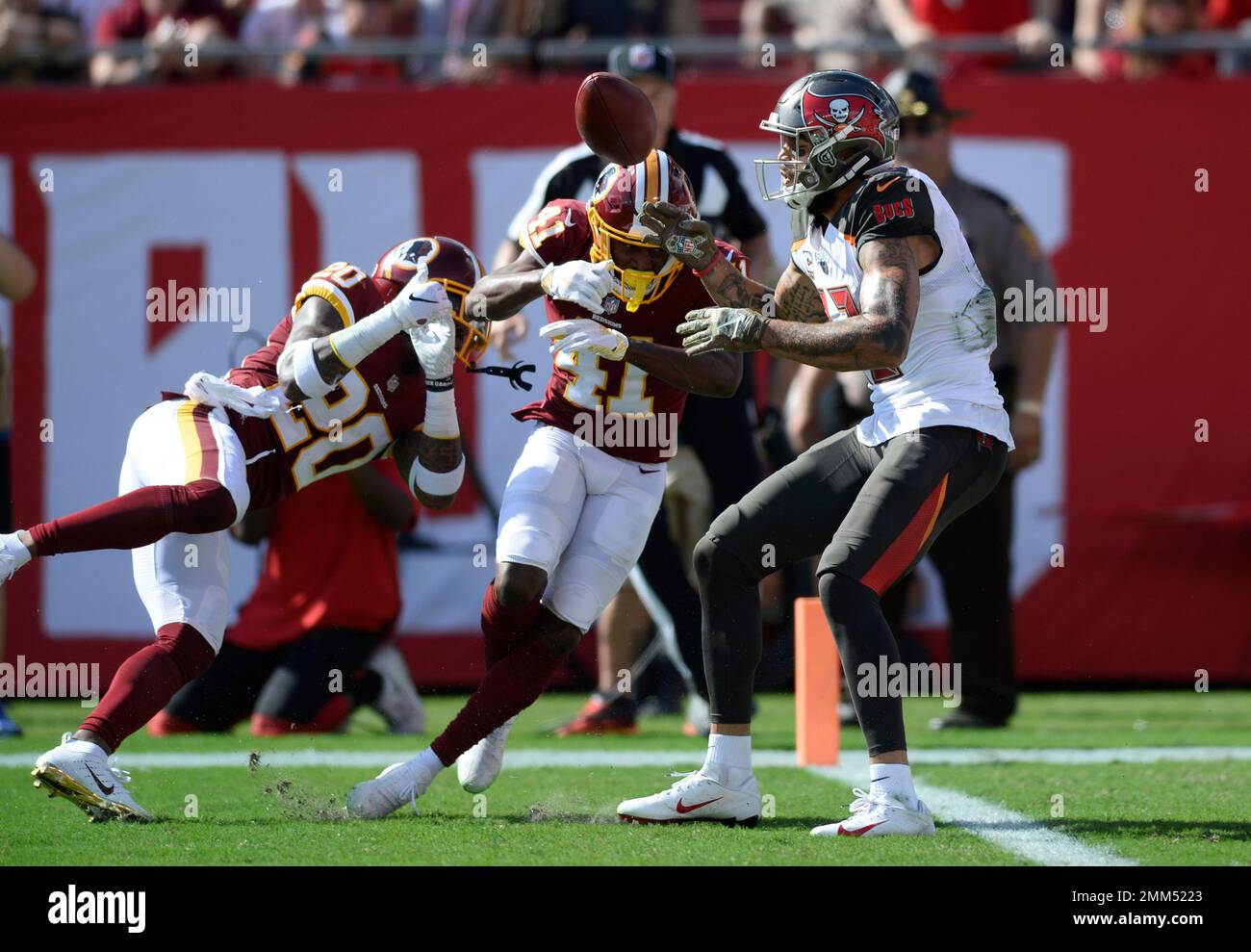Washington Redskins defensive back Danny Johnson (41) and free safety ...