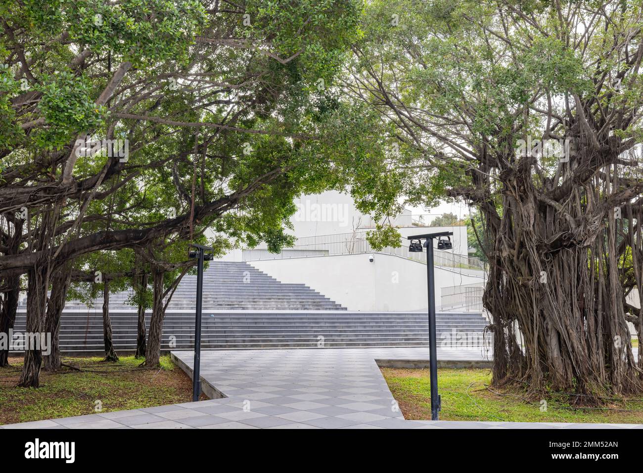Tainan art museum building 2 hi-res stock photography and images - Alamy