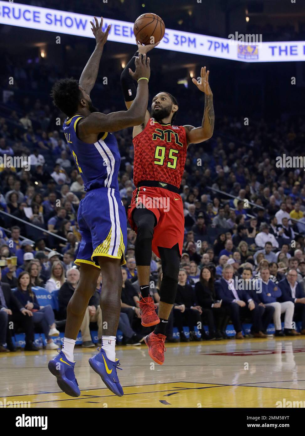 Atlanta Hawks forward DeAndre' Bembry (95) shoots against Golden State ...