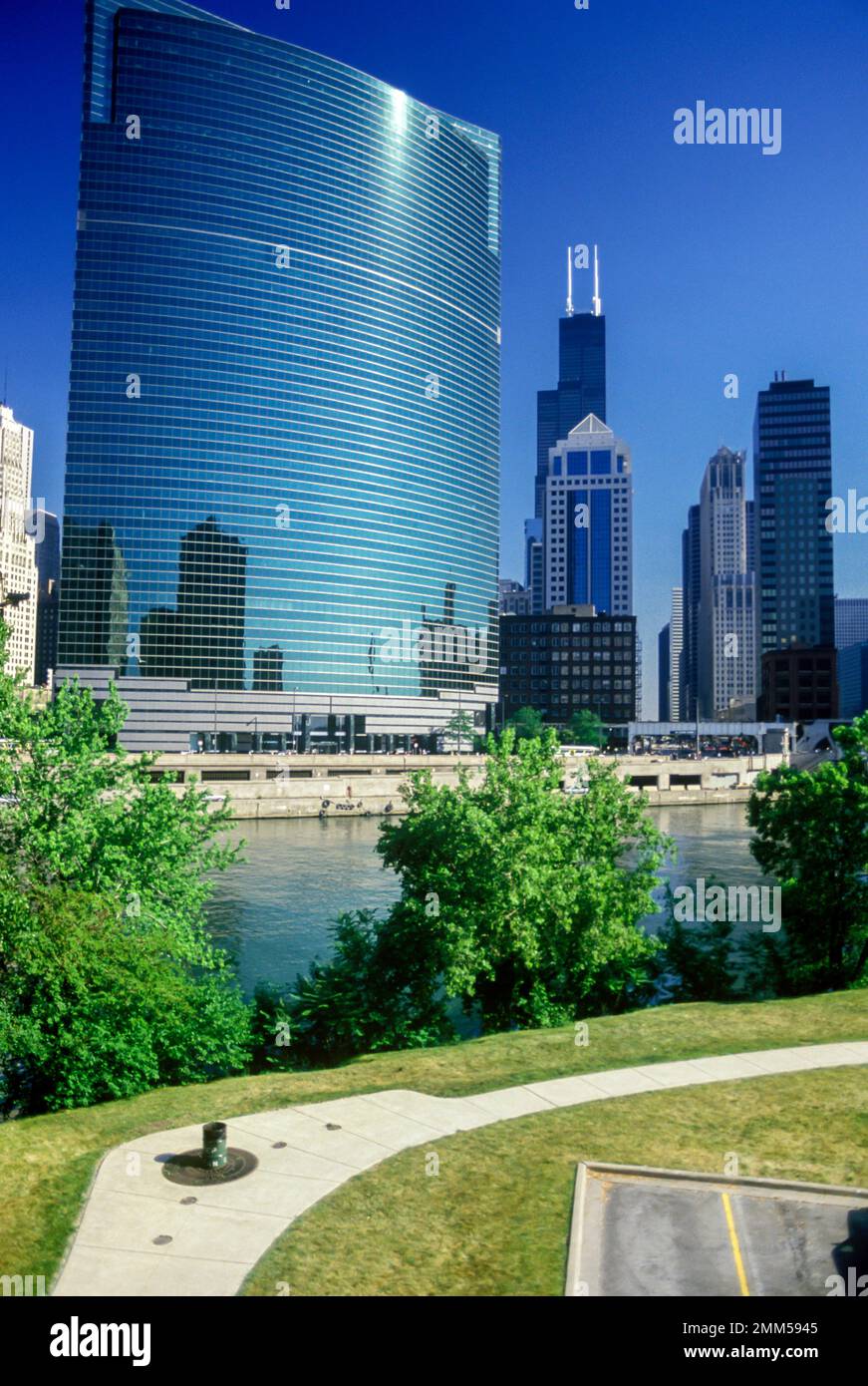 1988 HISTORICAL THE LOOP CHICAGO ILLINOIS USA Stock Photo - Alamy