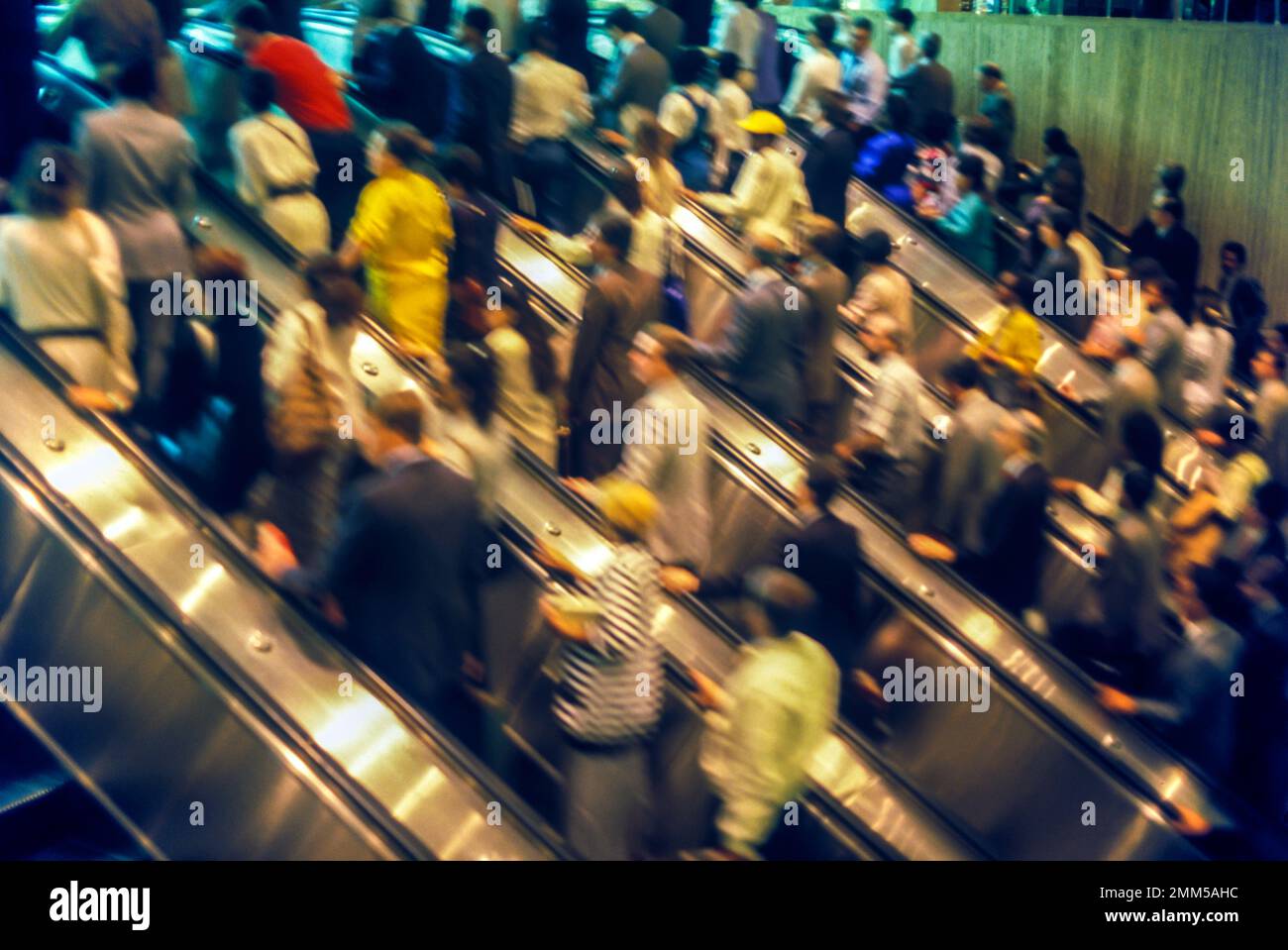 World trade center new york 1988 hi-res stock photography and images ...