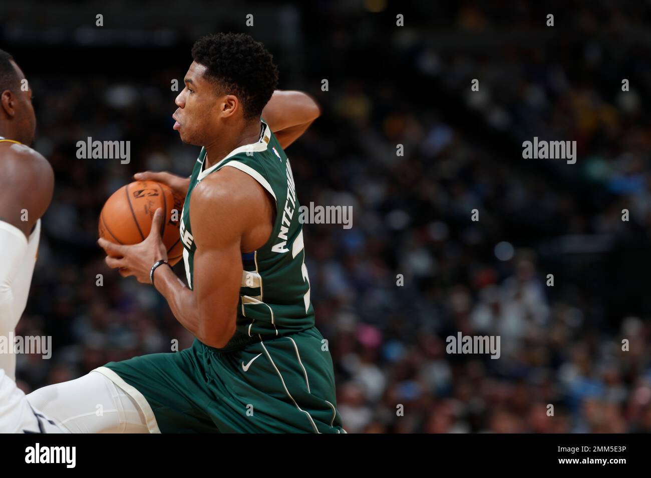 Milwaukee Bucks forward Giannis Antetokounmpo (34) in the second half ...