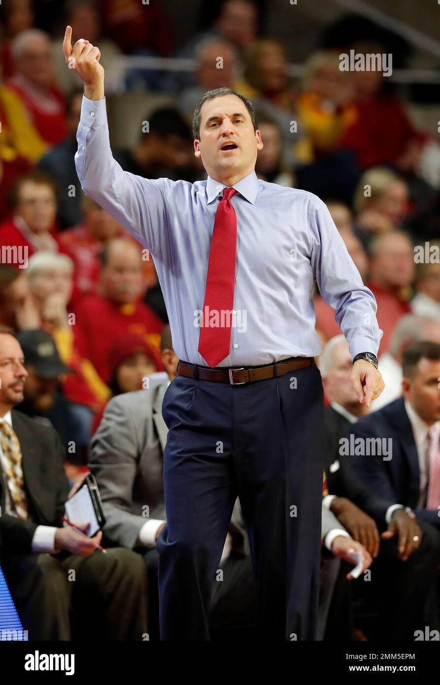 Iowa State head coach Steve Prohm directs his team during the second ...