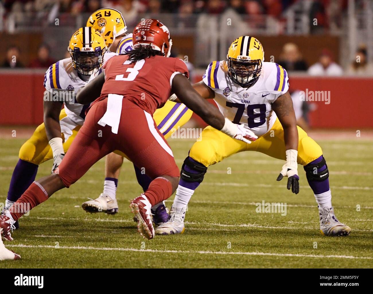 LSU linemen Lloyd Cushenberry III, left, and Garrett Brumfield (78 ...
