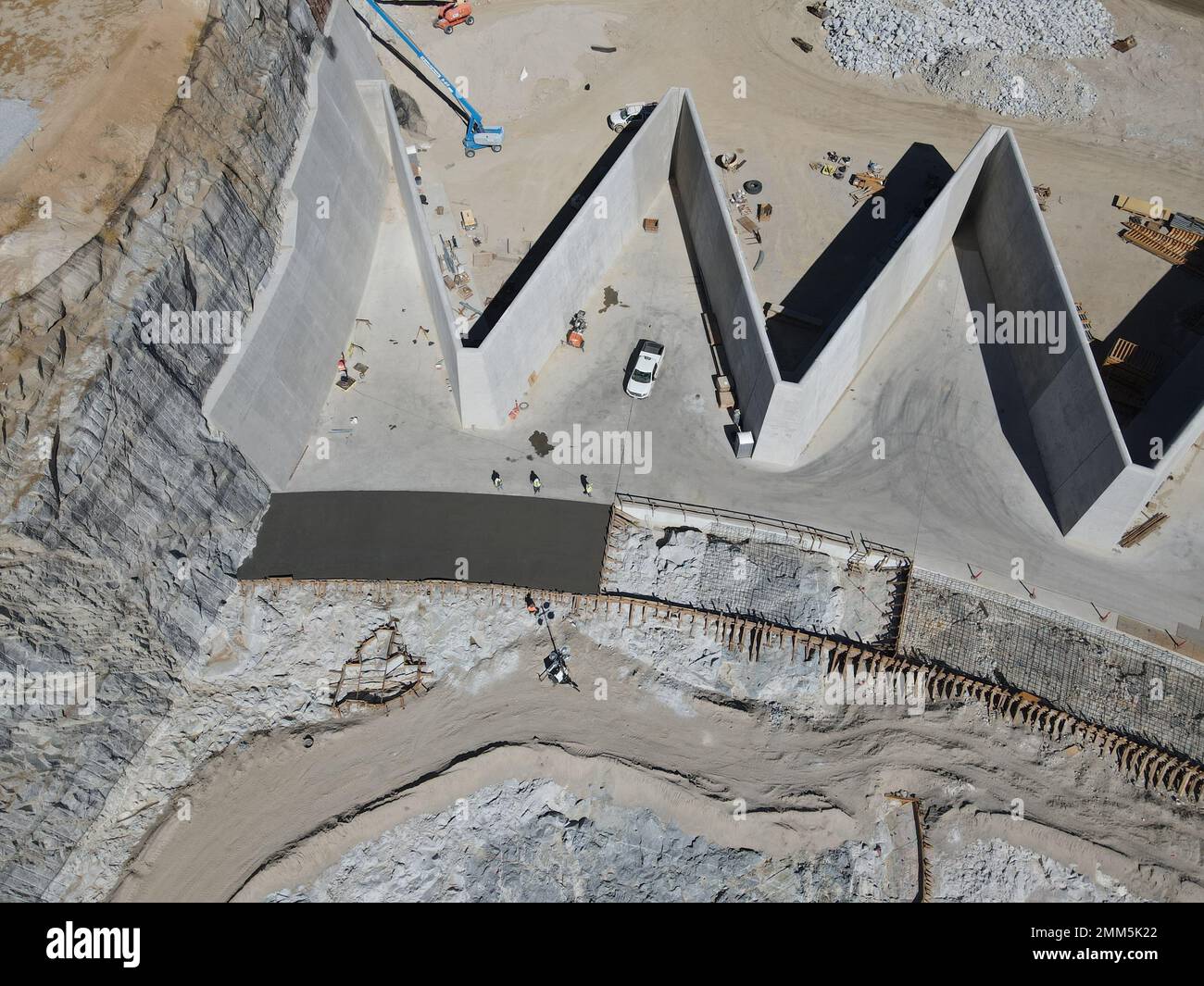 Crews with the U.S. Army Corps of Engineers Sacramento District inspect ...