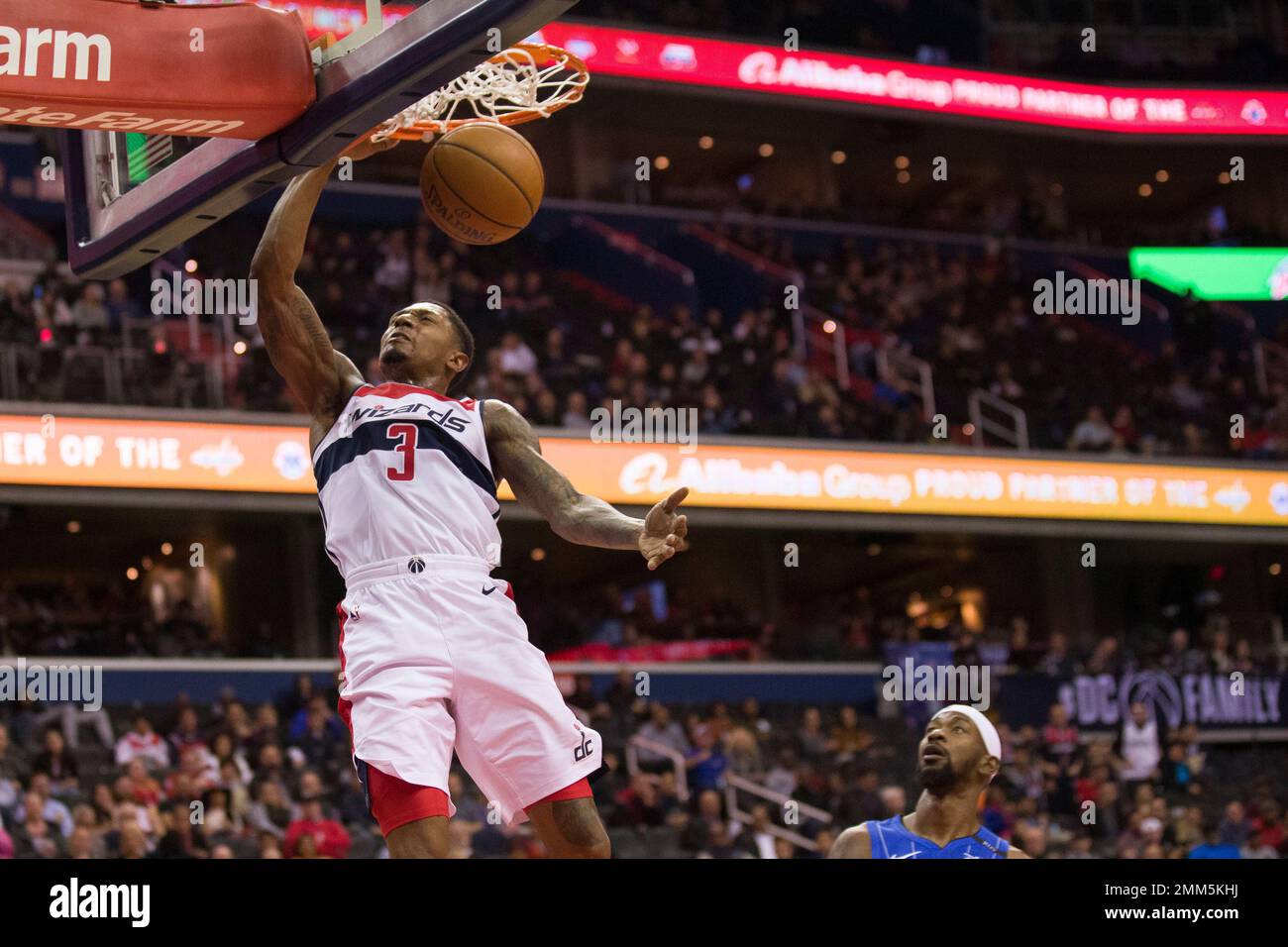 Washington Wizards guard Bradley Beal (3) dunks the ball in front of ...