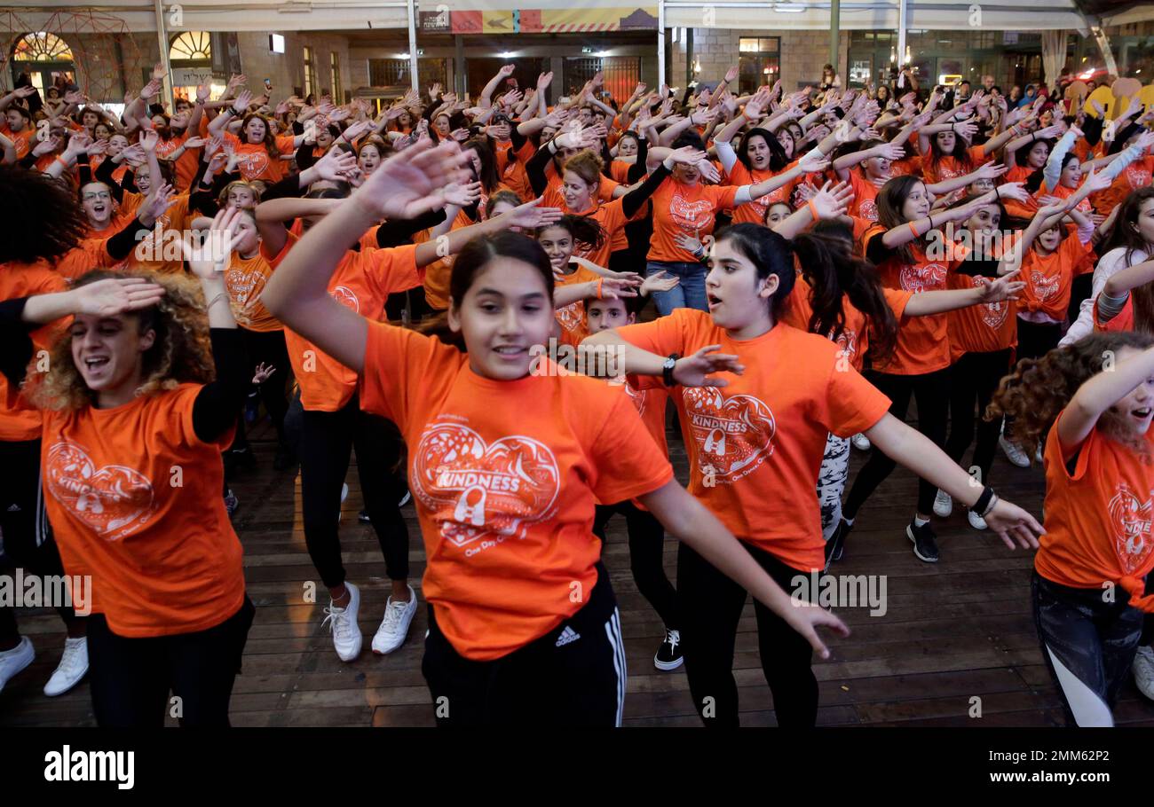 Israeli girls dance during a flashmob for World Kindness Day in ...