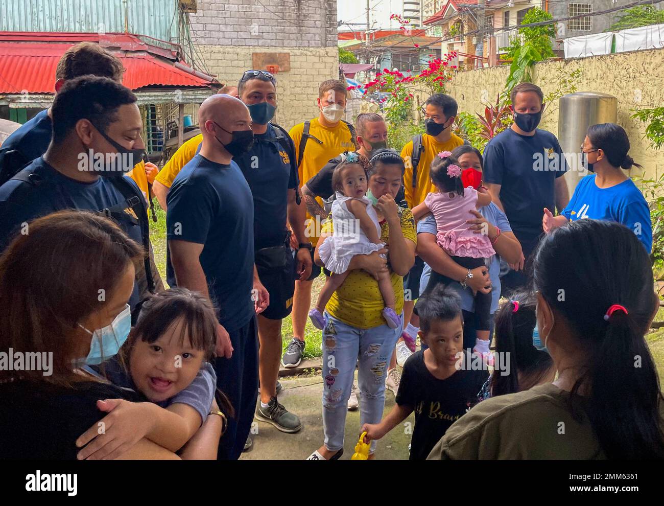 220914-N-HP061-1004 MANILA, PHILIPPINES (Sept. 14, 2022) Sailors ...