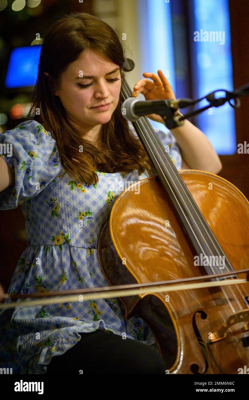 Siobhan wilson gig 2023 hi-res stock photography and images - Alamy