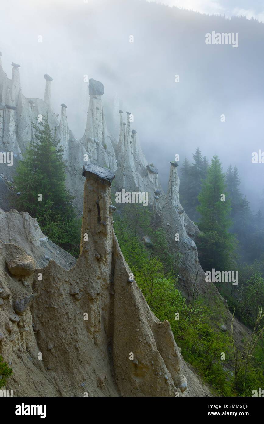Earth pyramids of Platten (Erdpyramiden - Piramidi di Plata) near ...
