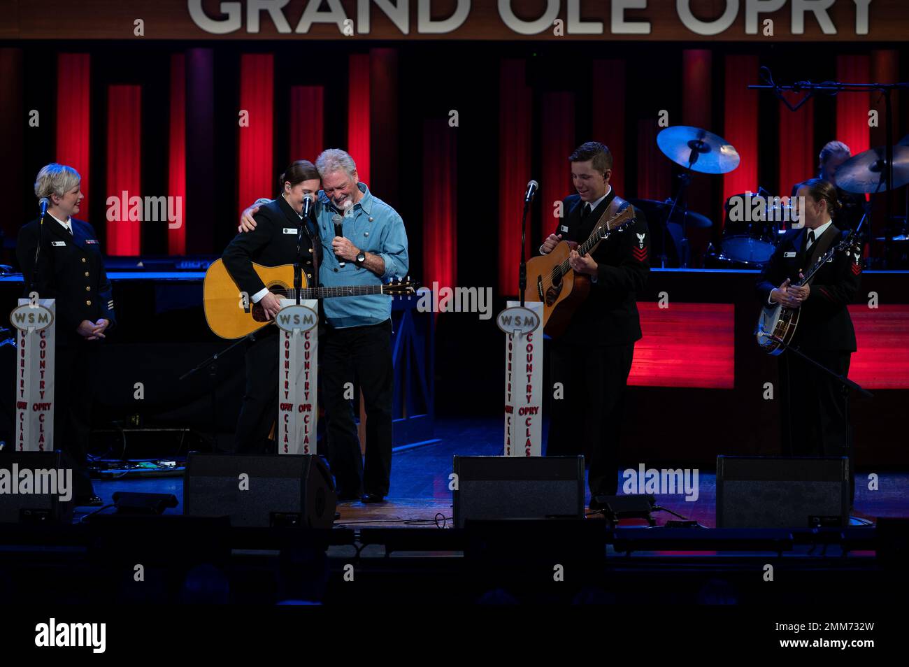 Country music star singer-songwriter Larry Gatlin welcomes Musician 1st ...