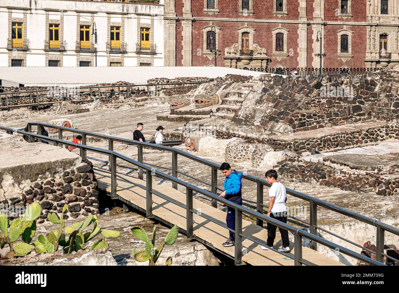 Tenochtitlan templo mayor urban archeological excavation site museum hi ...