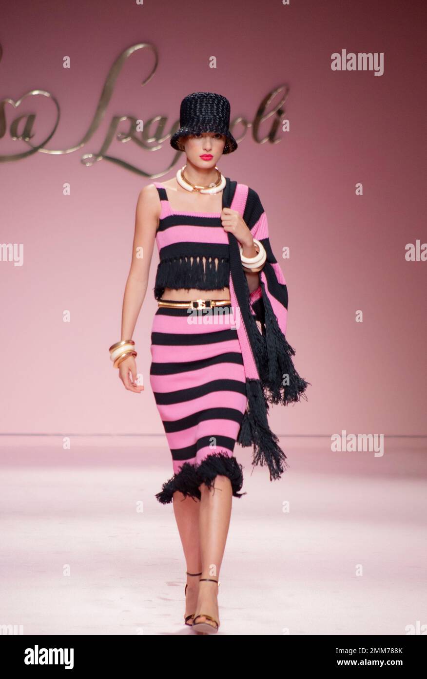 Luisa Spagnoli Catwalk Milan Fashion Week 22 Stock Photo - Alamy