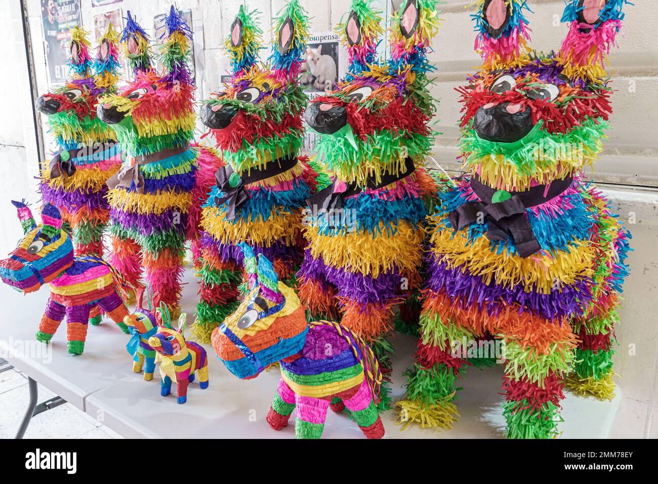 Mexican pinatas hi-res stock photography and images - Alamy
