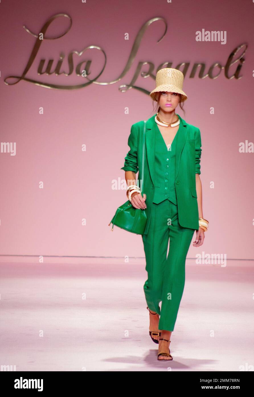Milano fashion week primavera estate 2021 hi-res stock photography and ...