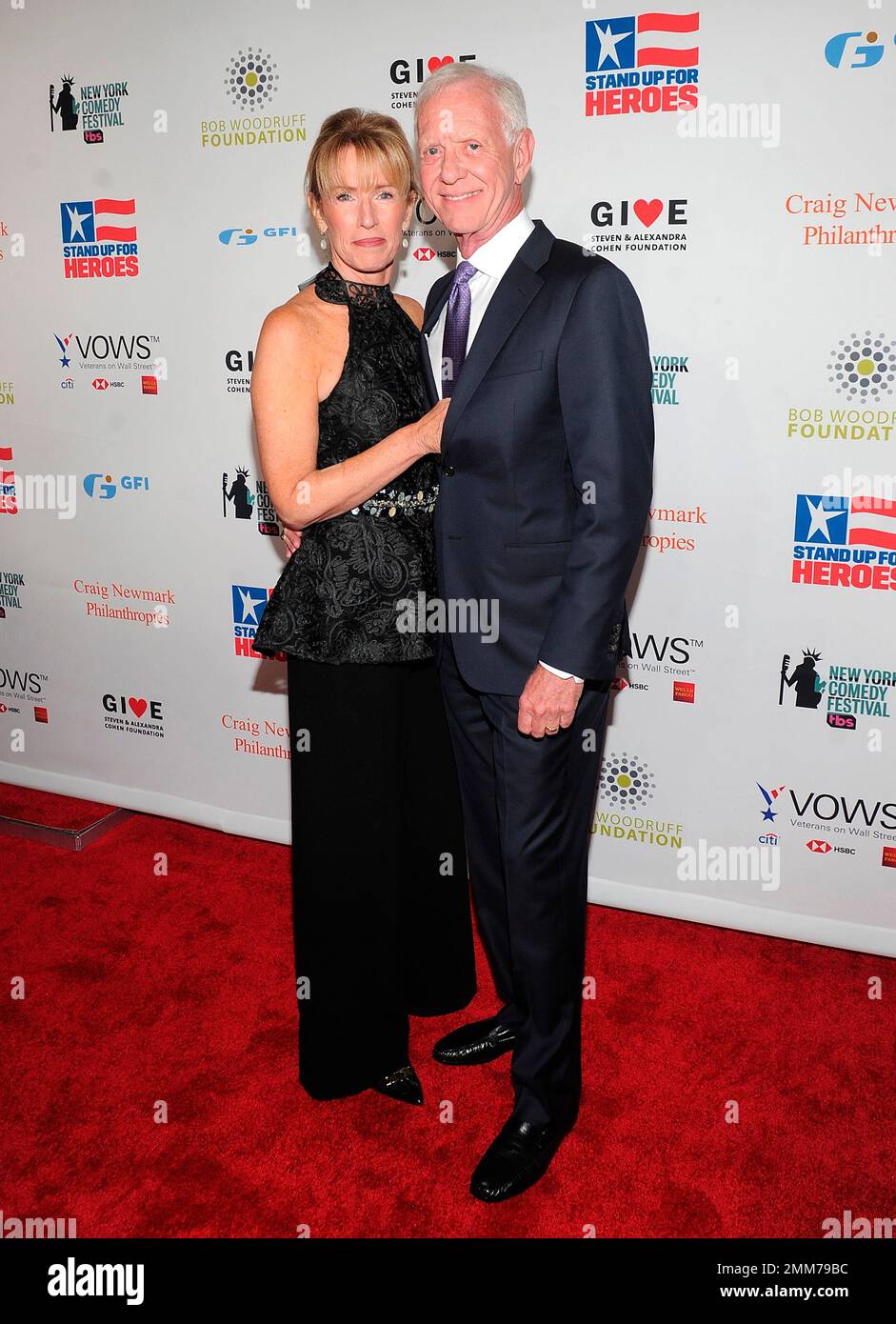 Chesley Burnett 'Sully' Sullenberger III and wife Lorrie Sullenberger ...