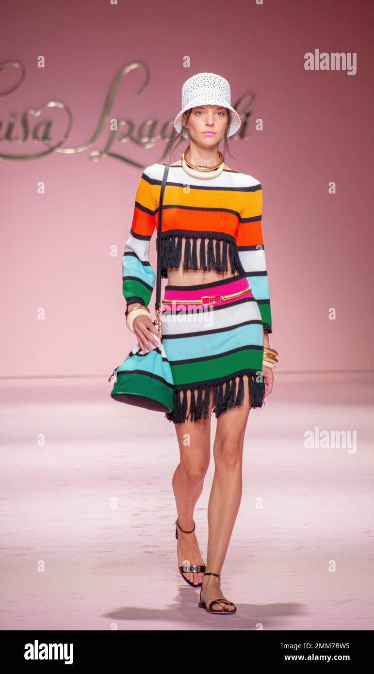 Luisa Spagnoli Catwalk Milan Fashion Week 22 Stock Photo - Alamy