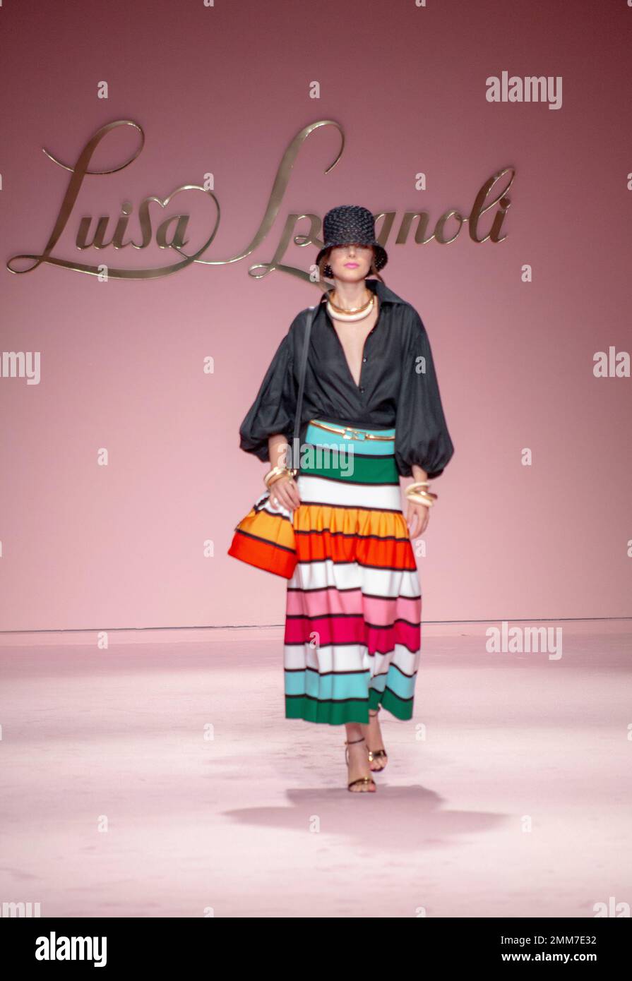 Luisa Spagnoli Catwalk Milan Fashion Week 22 Stock Photo - Alamy