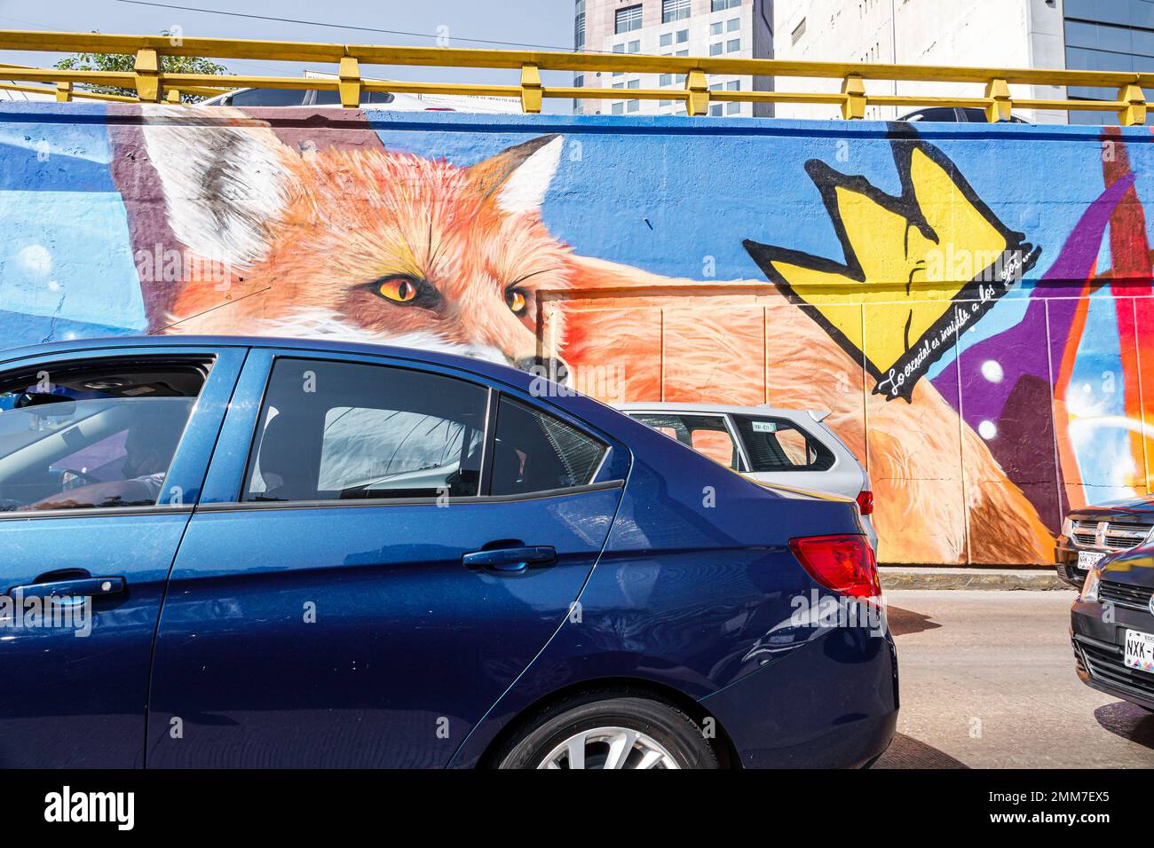 Traffic roadway busy street mural hi-res stock photography and images ...