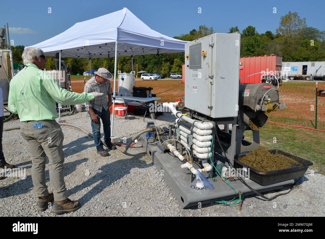 The U.S. Army Corps of Engineers Louisville District and U.S. Army ...