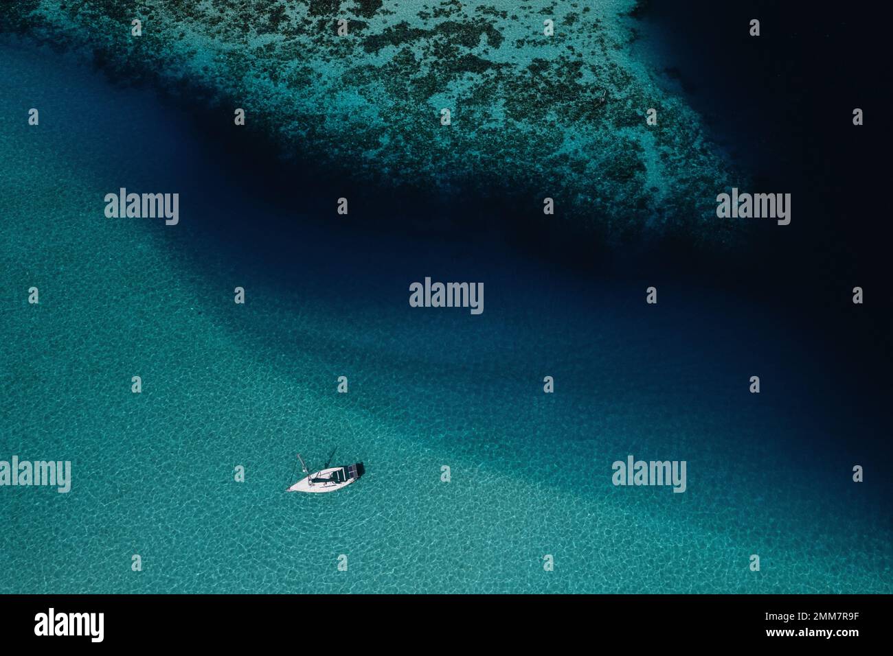 Tropical sailing boat hi-res stock photography and images - Alamy
