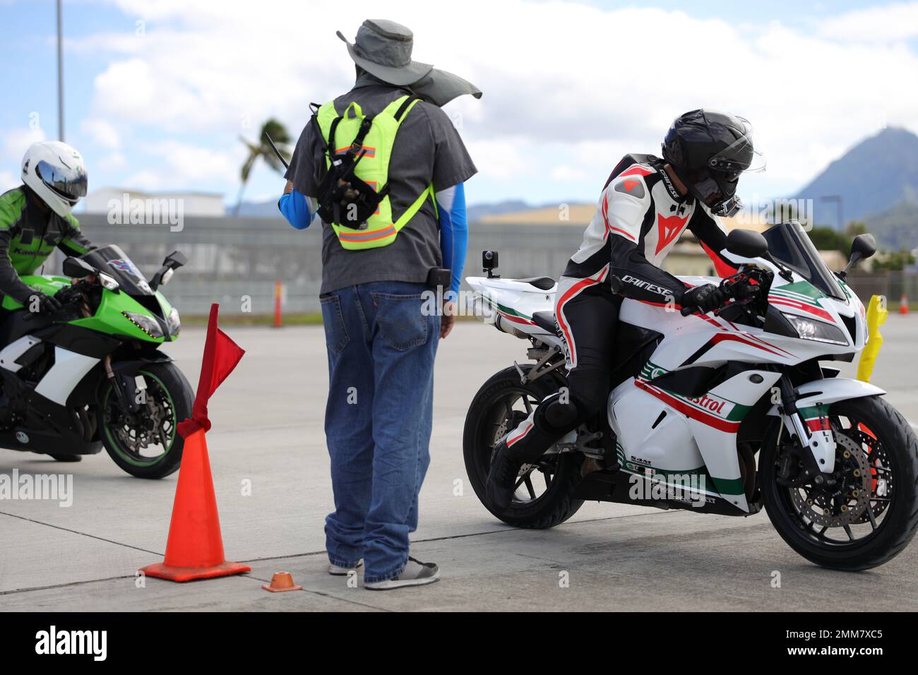 Superbike school hi-res stock photography and images - Alamy