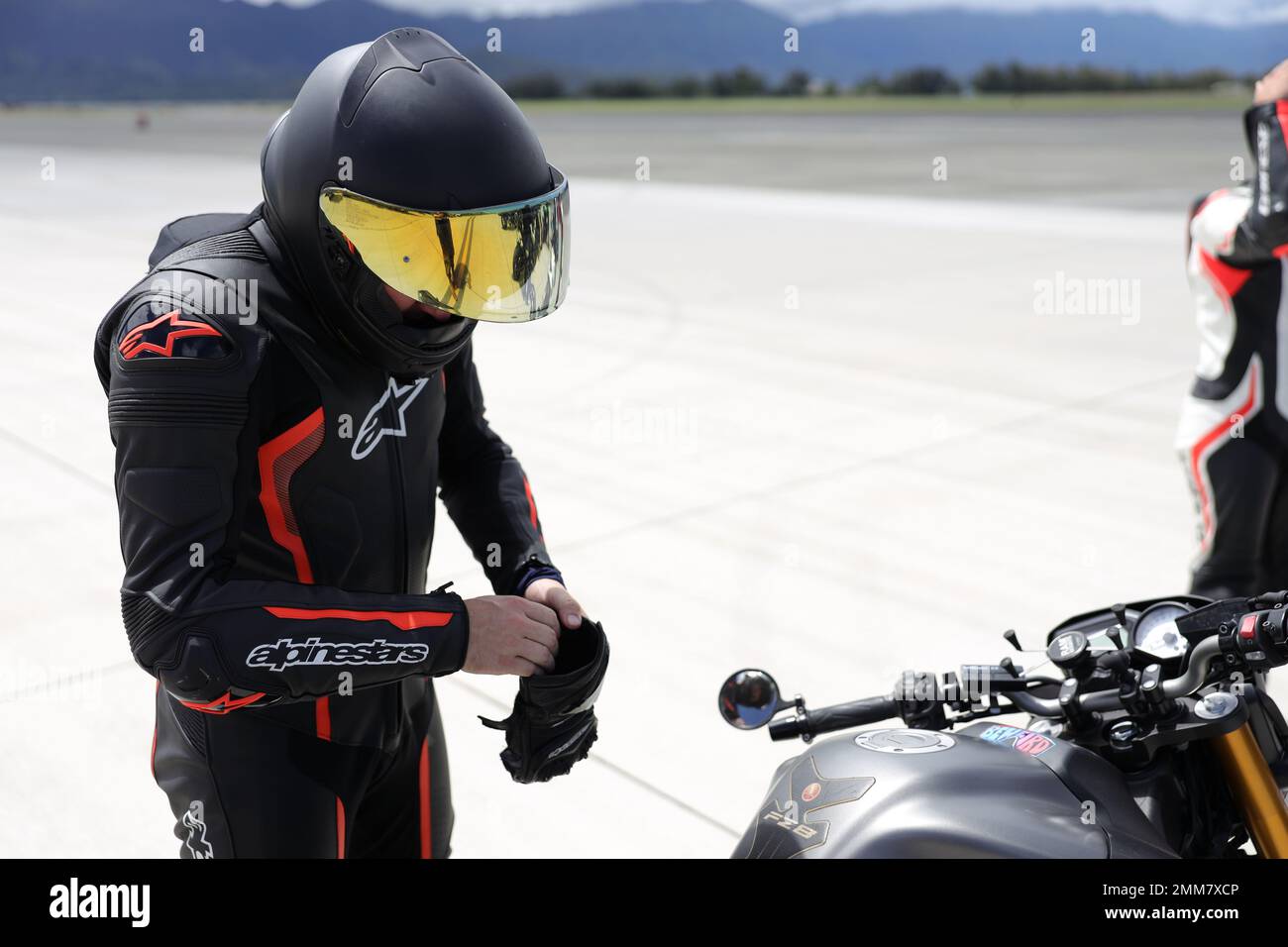 Superbike school hi-res stock photography and images - Alamy