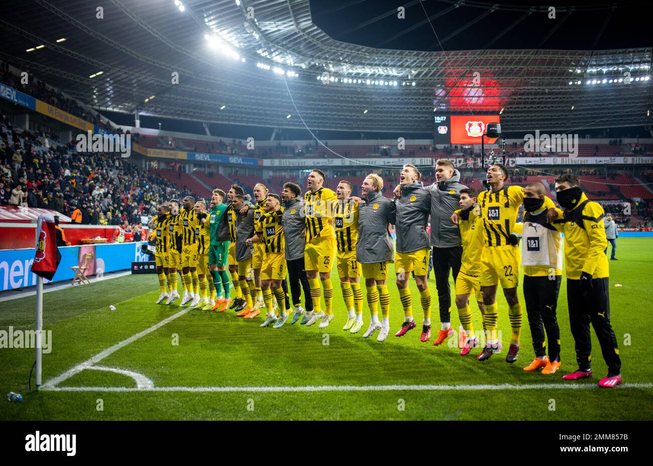 Leverkusen, Germany. 29th Jan, 2023. Final jubilation BVB: Giovanni Reyna (BVB), Donyell Malen ...