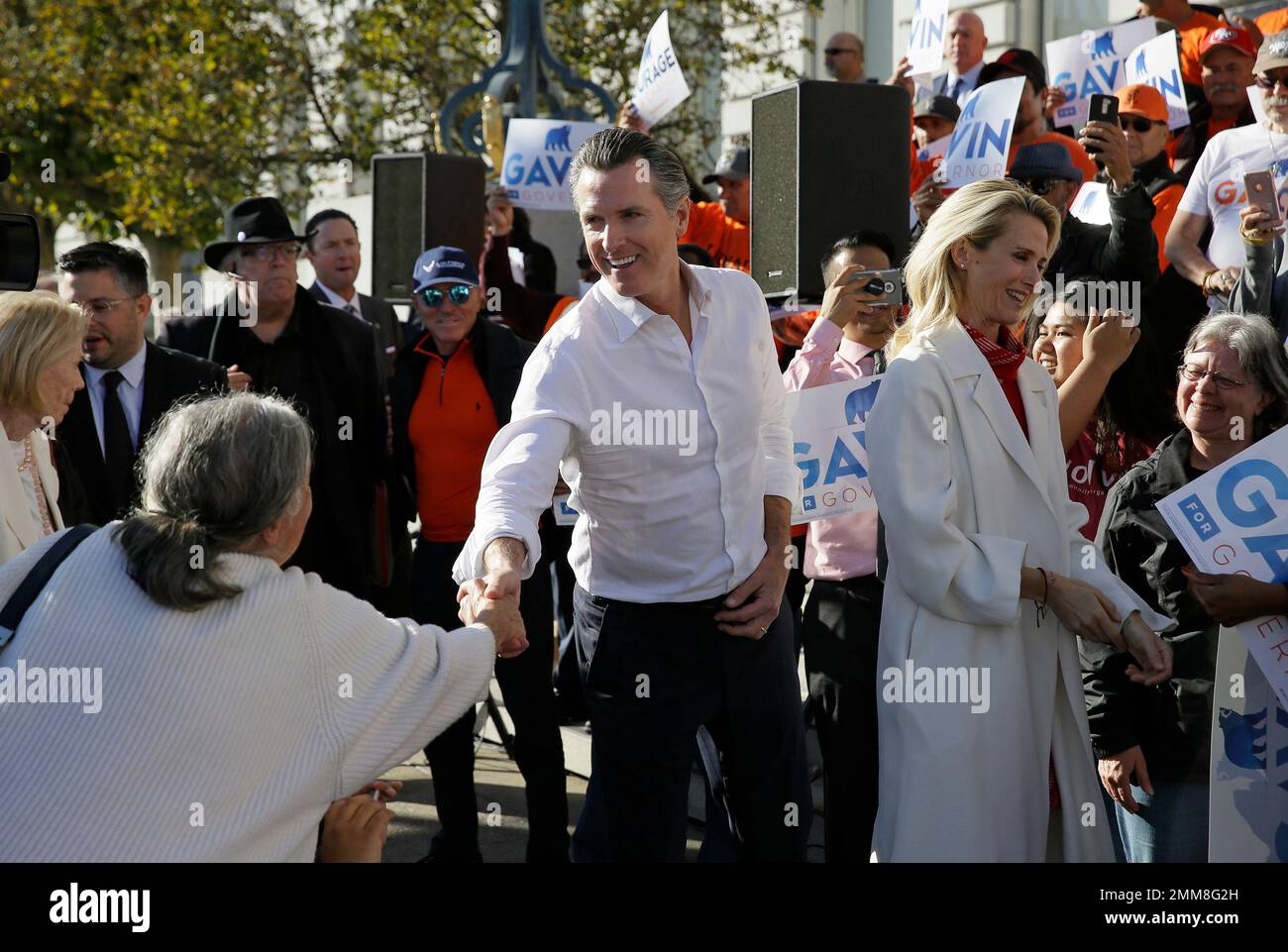 California Democratic gubernatorial candidate Gavin Newsom and his wife ...