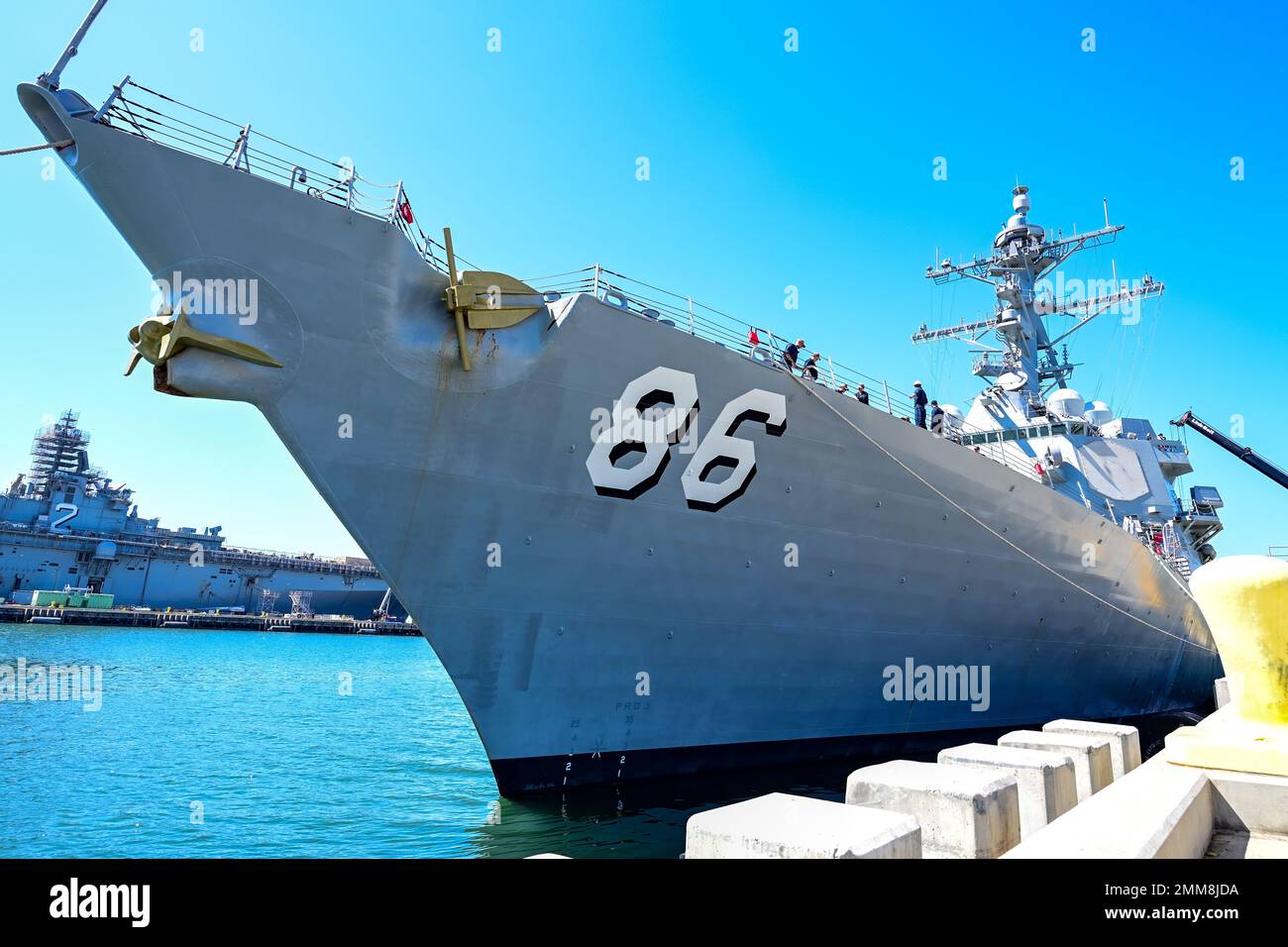 The Arleigh Burke-class guided-missile destroyer USS Shoup (DDG 86 ...