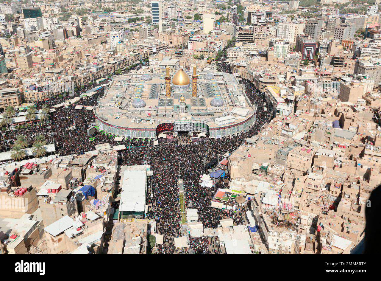 This Monday, Oct. 29, 2018, aerial photo shows Shiite pilgrims ...