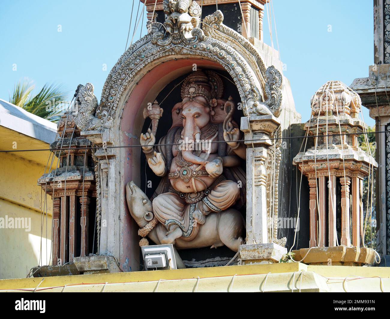 Pillaiyar Kovil Hindu Temple, Colombo city, Western Province, Srí Lanka ...