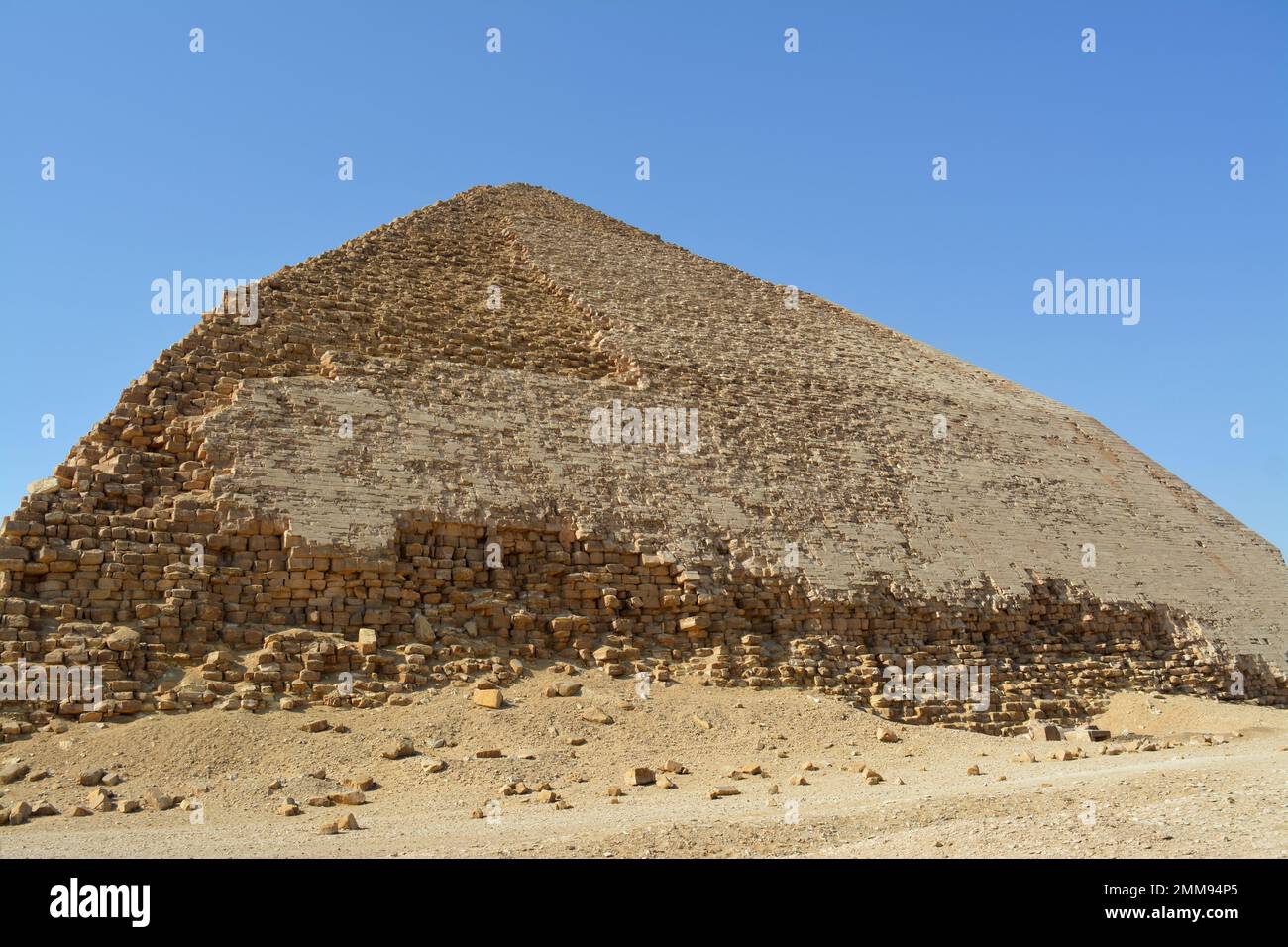 The Bent Pyramid of king Sneferu, A unique example of early pyramid ...