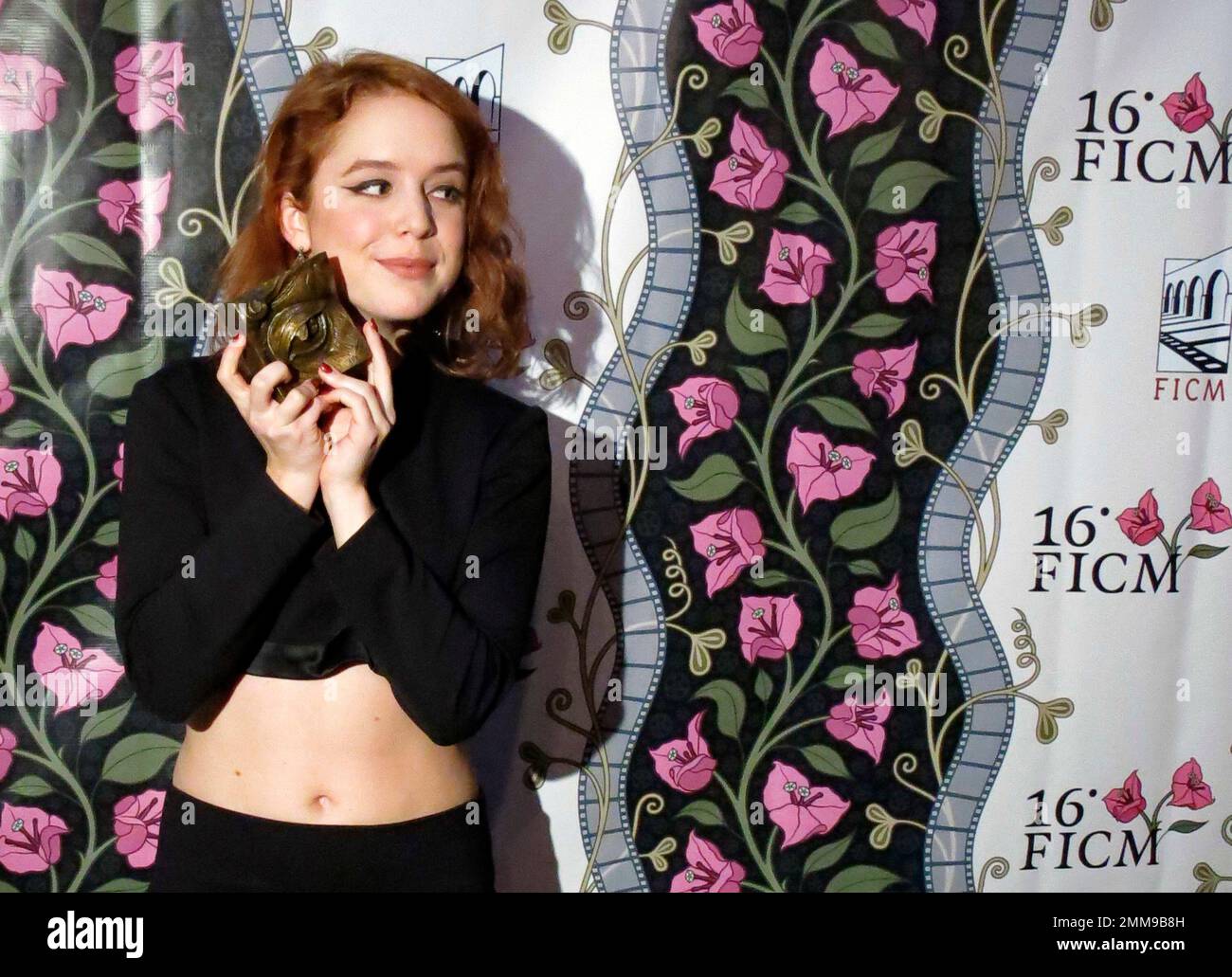 Mexican actress Naian Gonzalez Norvind poses with her Best Actress ...