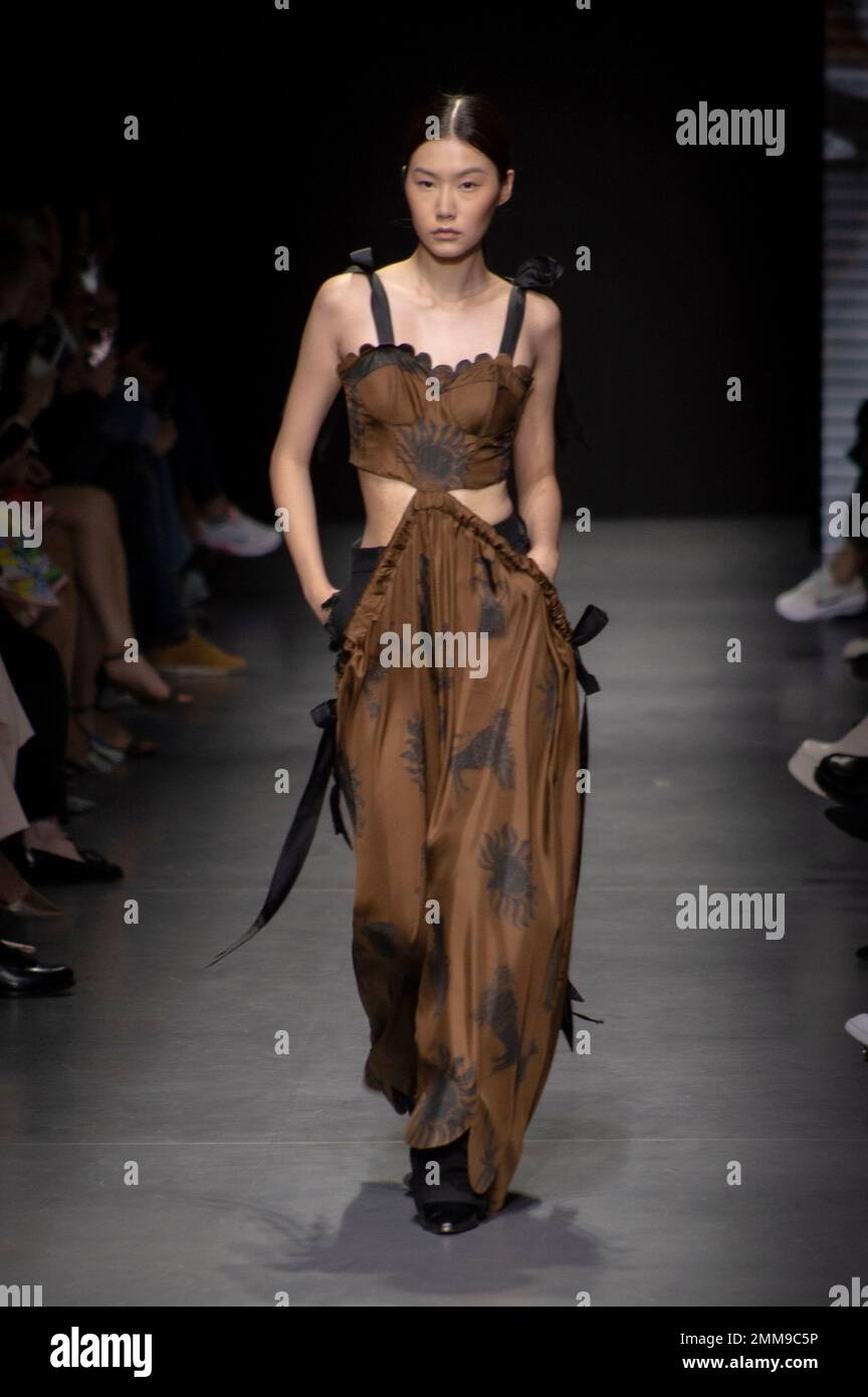 Catwalk styles hi-res stock photography and images - Alamy