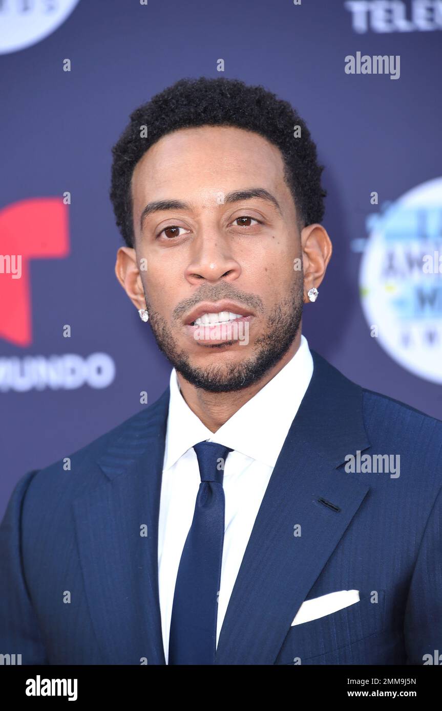 Ludacris arrives at the Latin American Music Awards at the Dolby ...