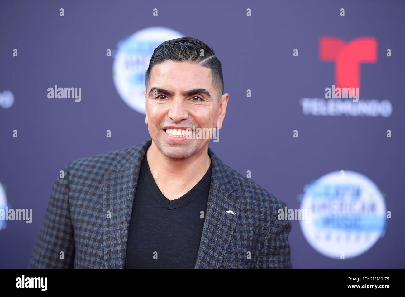 Piolin arrives at the Latin American Music Awards at the Dolby Theatre ...