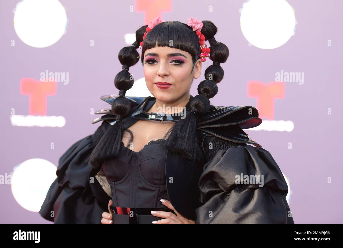 Jarina De Marco arrives at the Latin American Music Awards at the Dolby ...