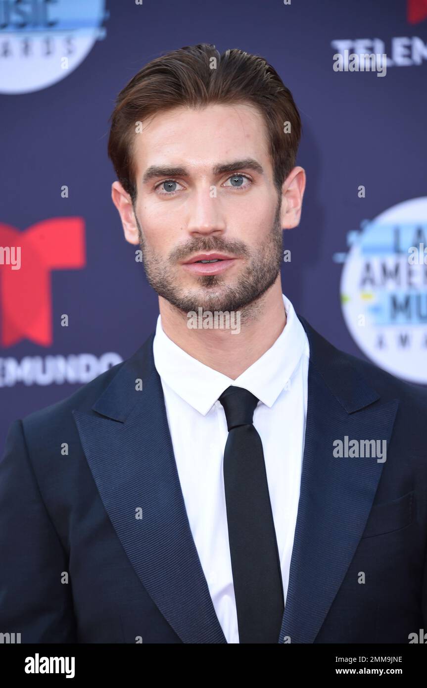 Lucas Bloms arrives at the Latin American Music Awards at the Dolby ...