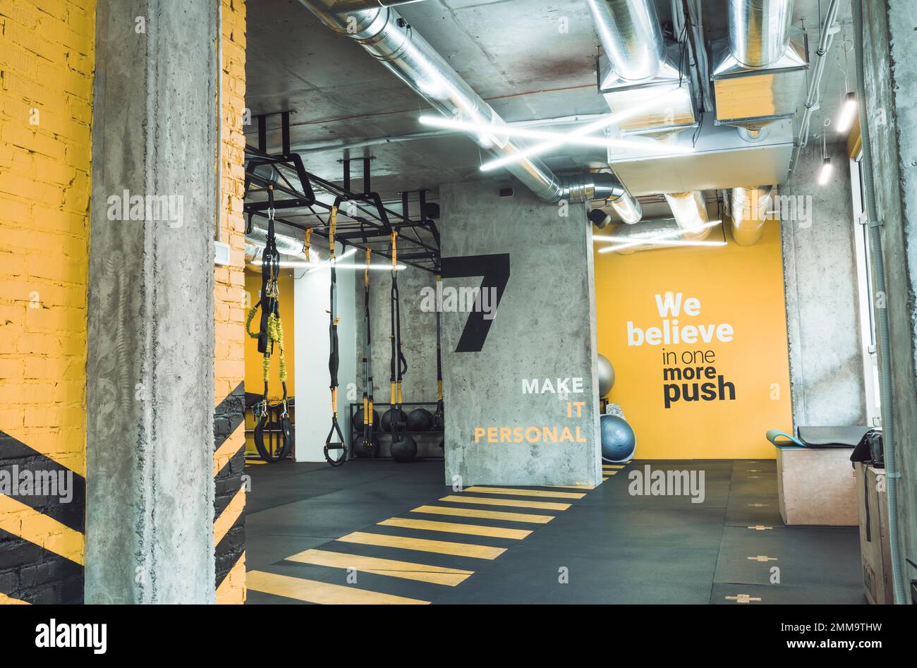 Gym interior luxury hi-res stock photography and images - Alamy