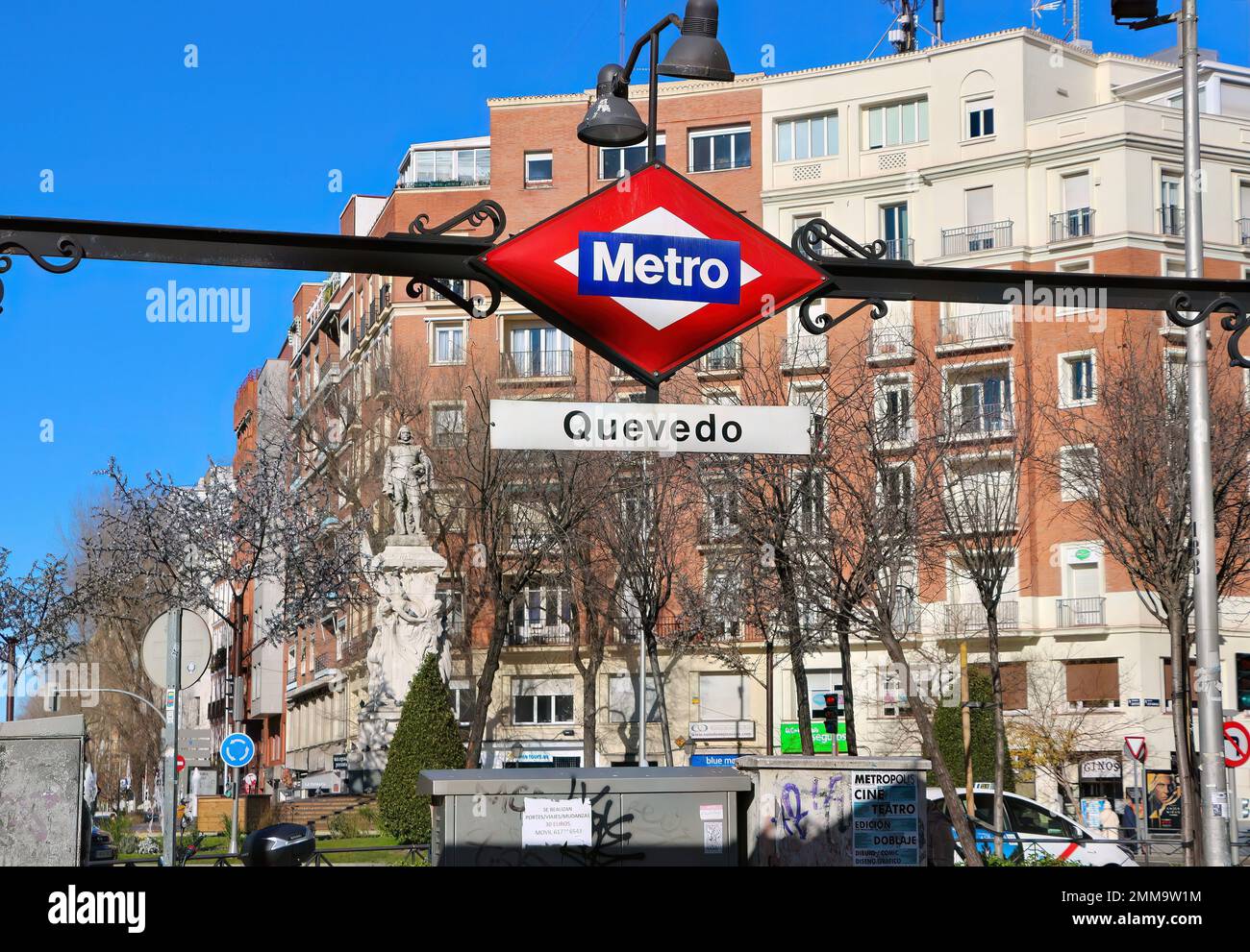 Statue of author Francisco Gómez de Quevedo y Santibáñez Villegas ...