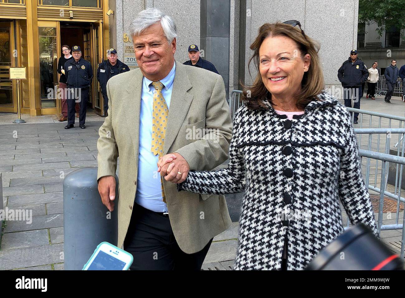 Former New York state Senate leader Dean Skelos, left, leaves court ...
