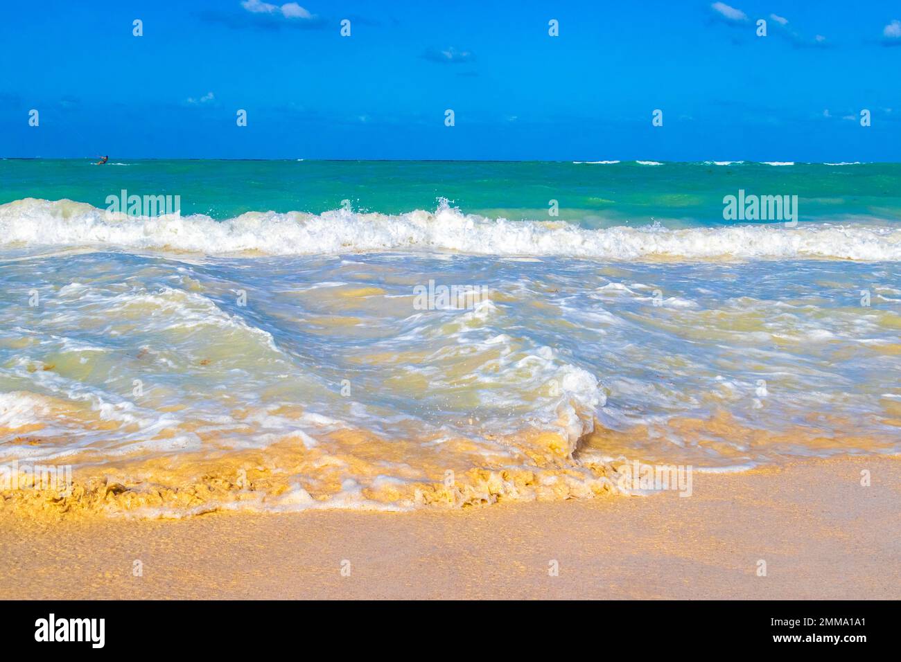 Waves at tropical mexican beach landscape panorama and caribbean sea ...