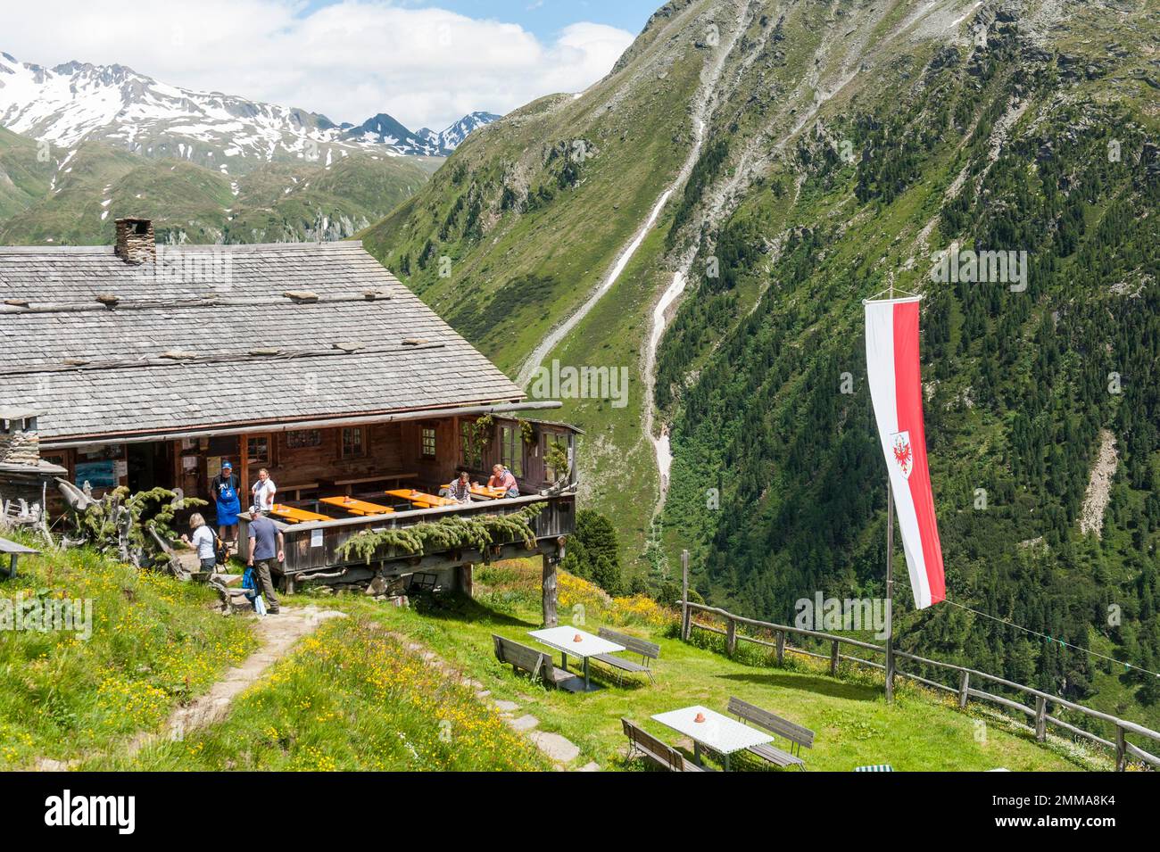 Managed alpine hut, hut, Durra-Alm, South Tyrolean flag, Rein in ...