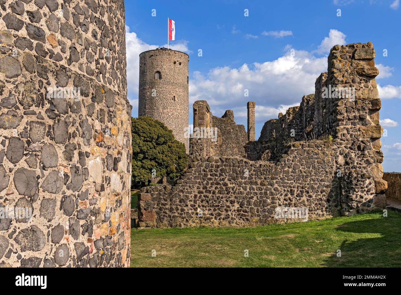 Castle towers western and eastern keep, Romanesque Muenzenberg palace ...