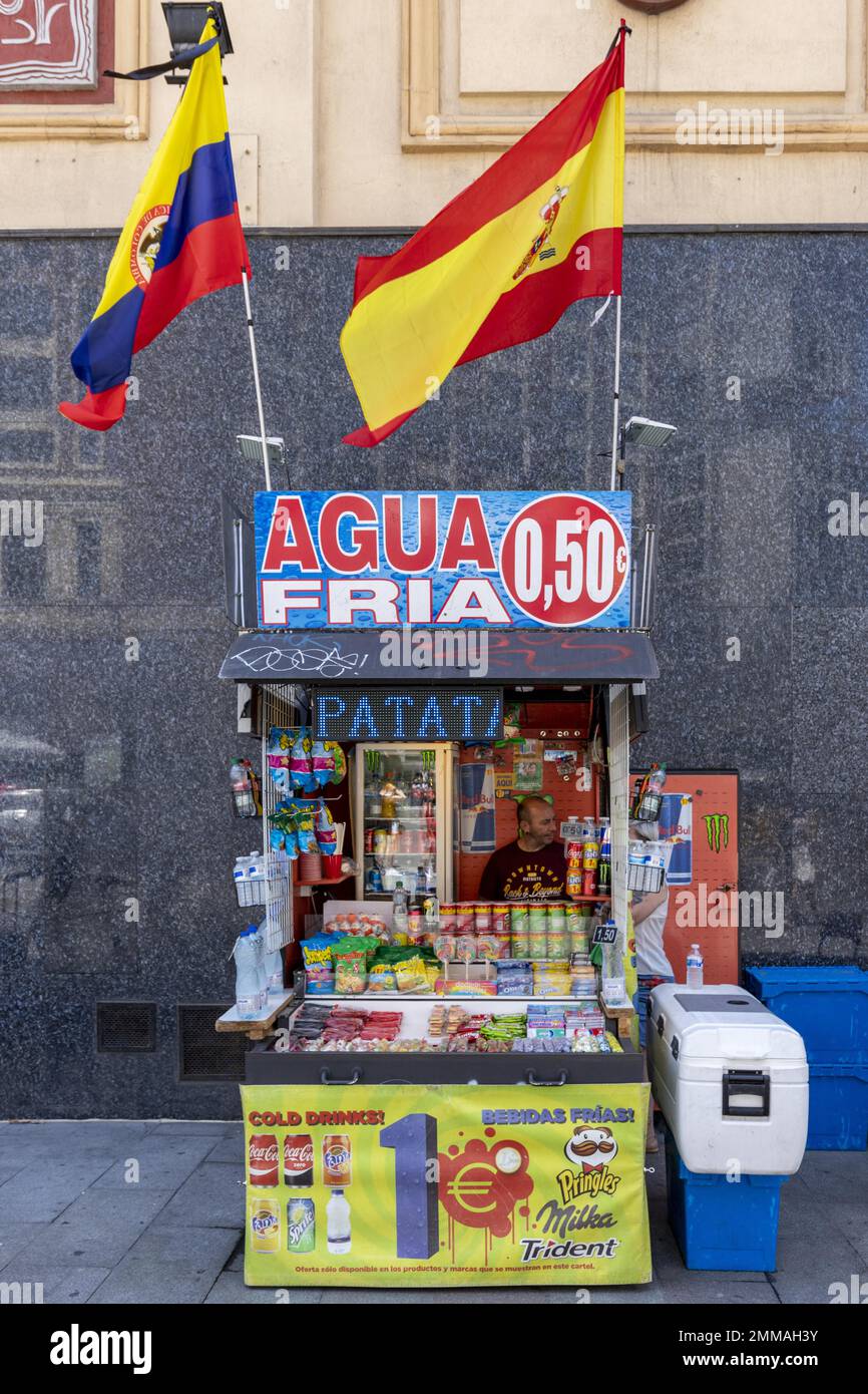 Refreshment stand hi-res stock photography and images - Alamy