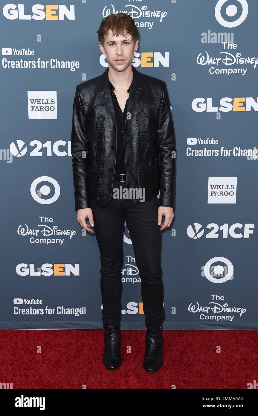 Connor Franta attends the 2018 GLSEN Respect Awards at the Beverly ...