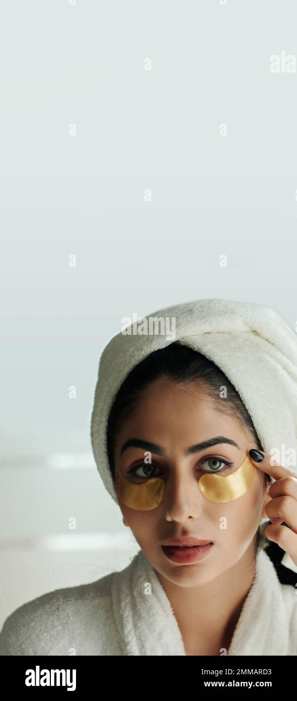 Brightening patches hi-res stock photography and images - Alamy