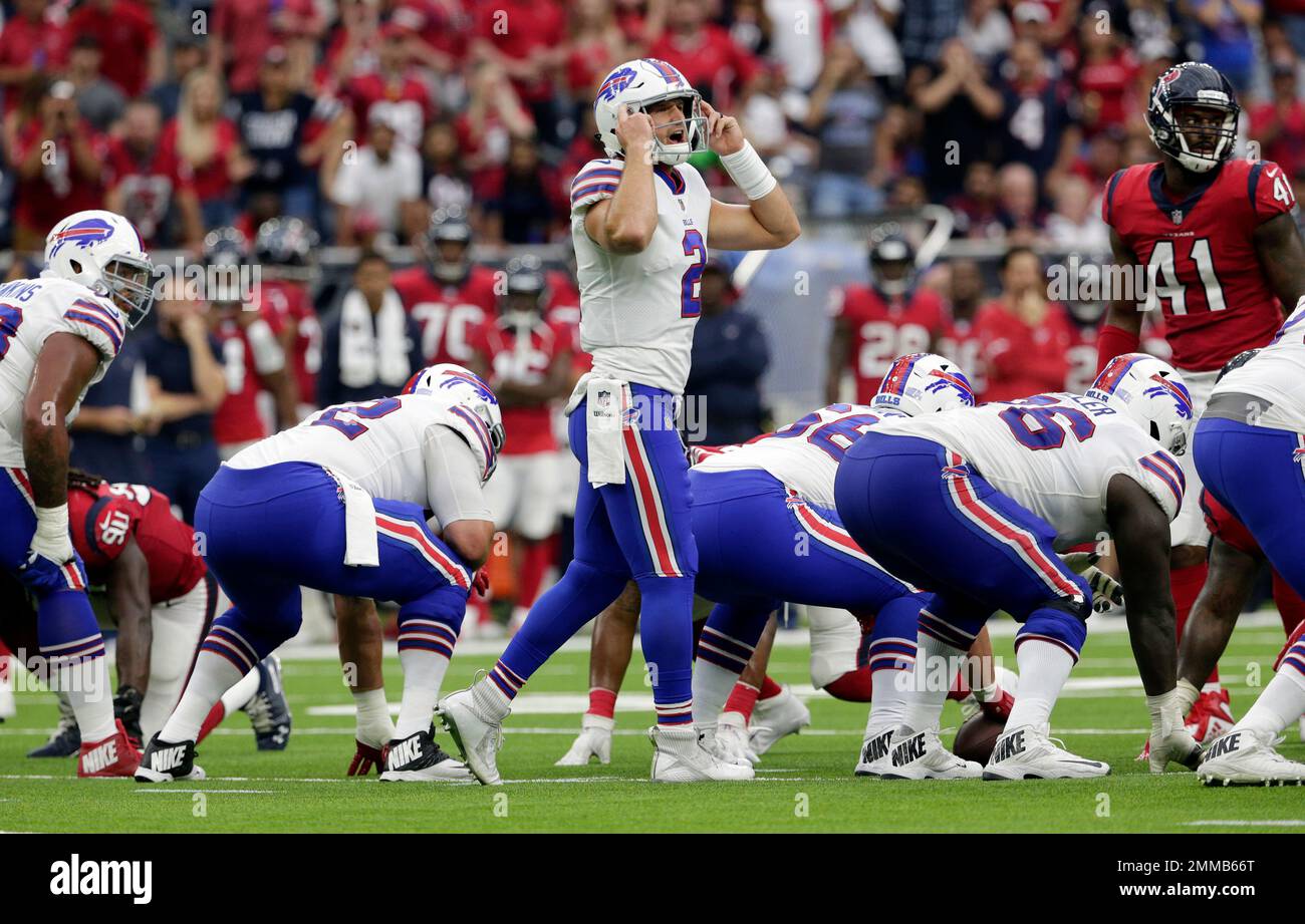 Buffalo Bills quarterback Nathan Peterman (2) during the second half of ...