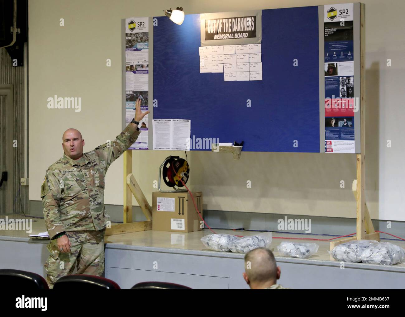 CAMP BONDSTEEL, Kosovo – U.S. Army Sgt. 1st Class Kenneth D. Eisenhart ...